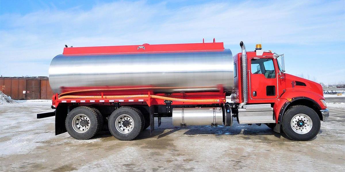 Top 5 Applications of Mini Tanker Lorries in Industry Today - Truck ...
