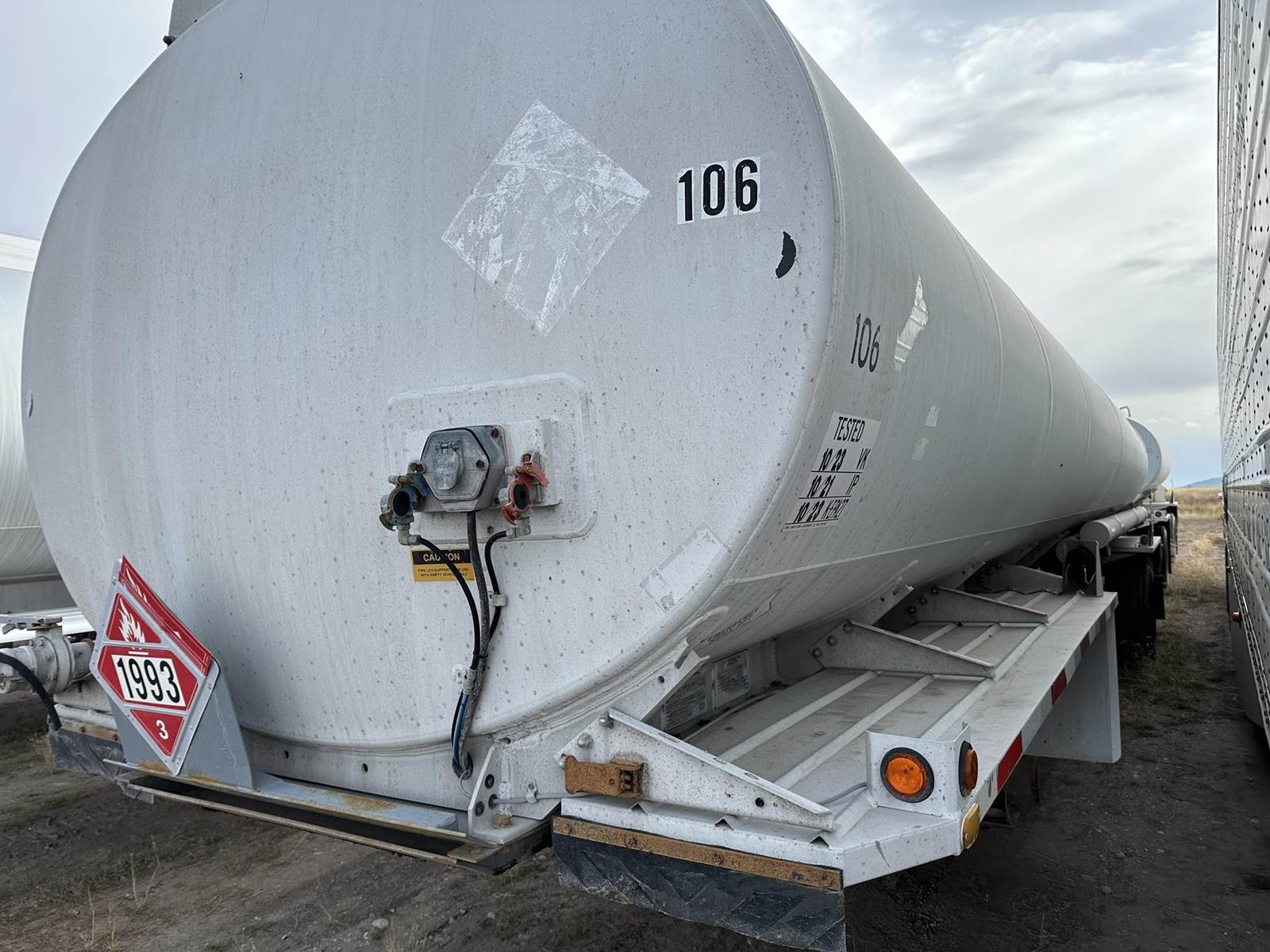 1997 Heil Fuel Tanker_ Specs, History, and Model Guide - Truck Review Blog